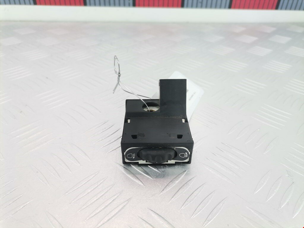 Кнопка корректора фар Renault Laguna 1 7700419690 арт. 1591756