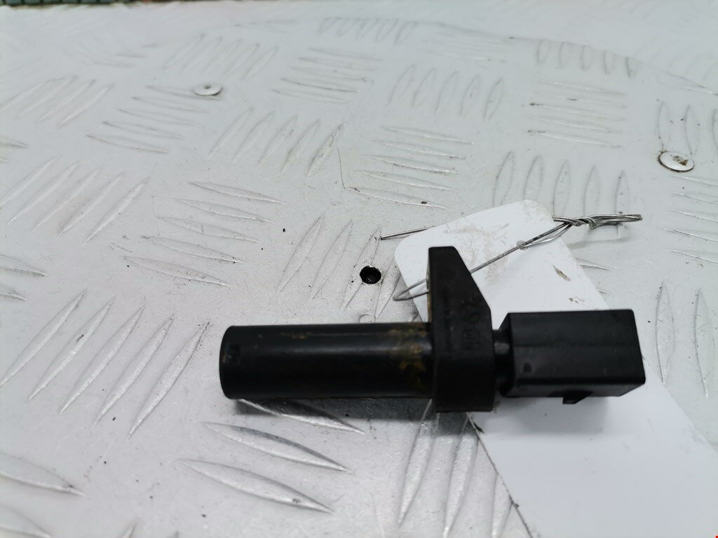 Датчик коленвала Mercedes C-Class (W203) A0031532828 арт. 1636281