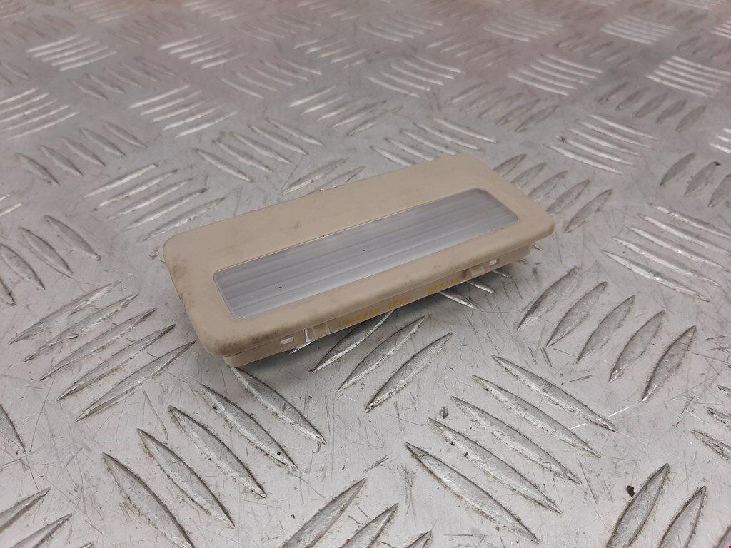 Плафон салонный BMW 5-Series (F07/F10/F11/F18) 63319163767 арт. 709930