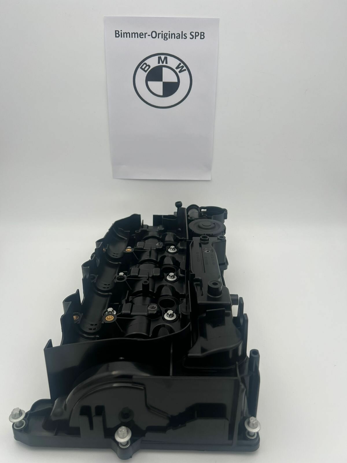 Kлaпанная крышкa ВМW N47 пластик 11128589941