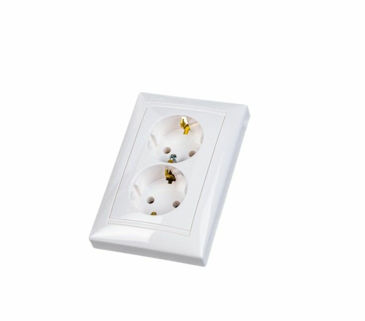 Белый Розетка 2-ая с/з 774400-1 (1шт) Valena