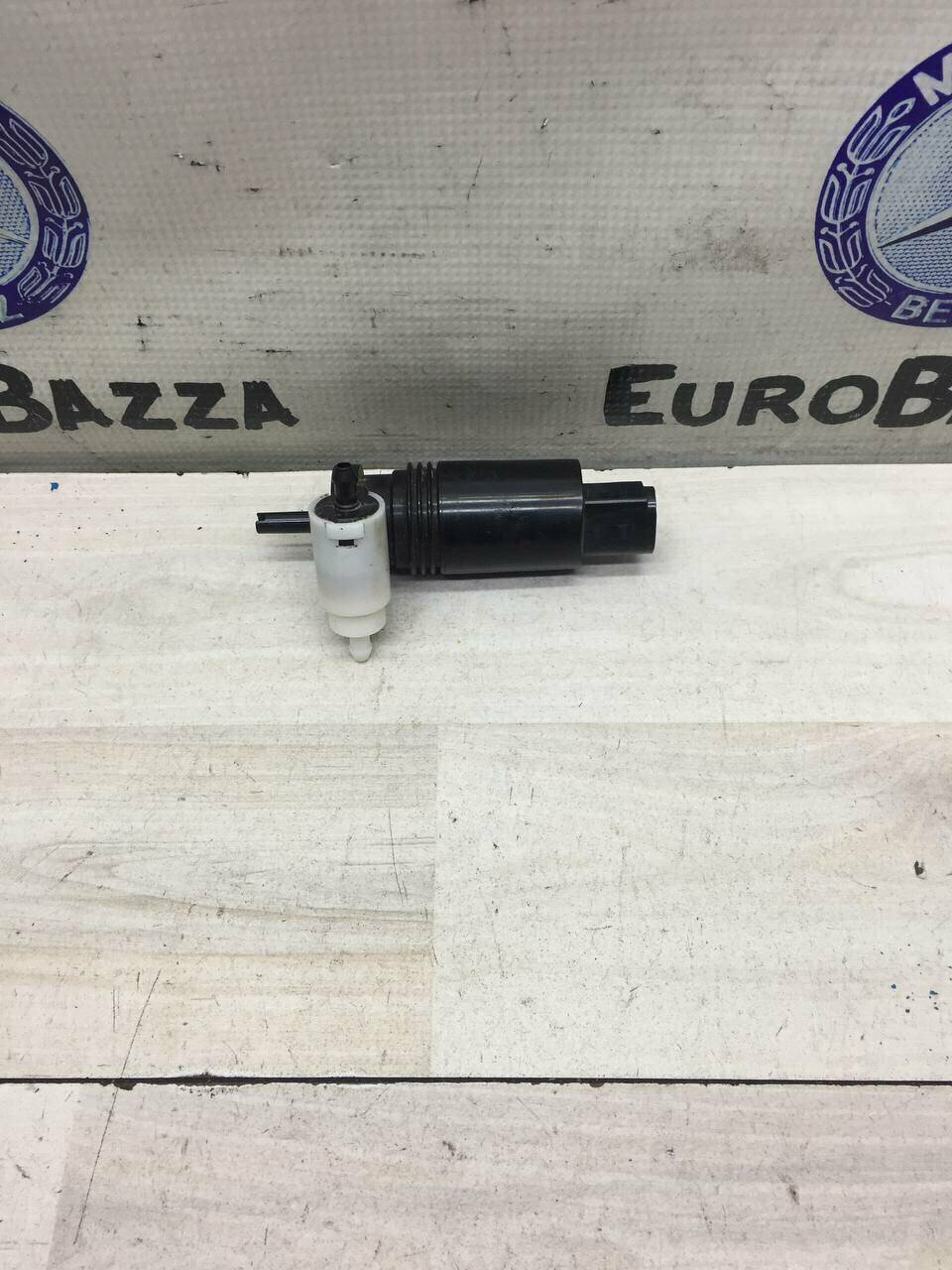 Насос стекломываетля Mercedes W164 A1648690421