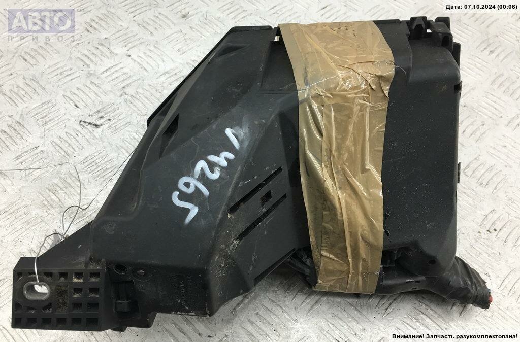 Блок предохранителей Ford S-Max