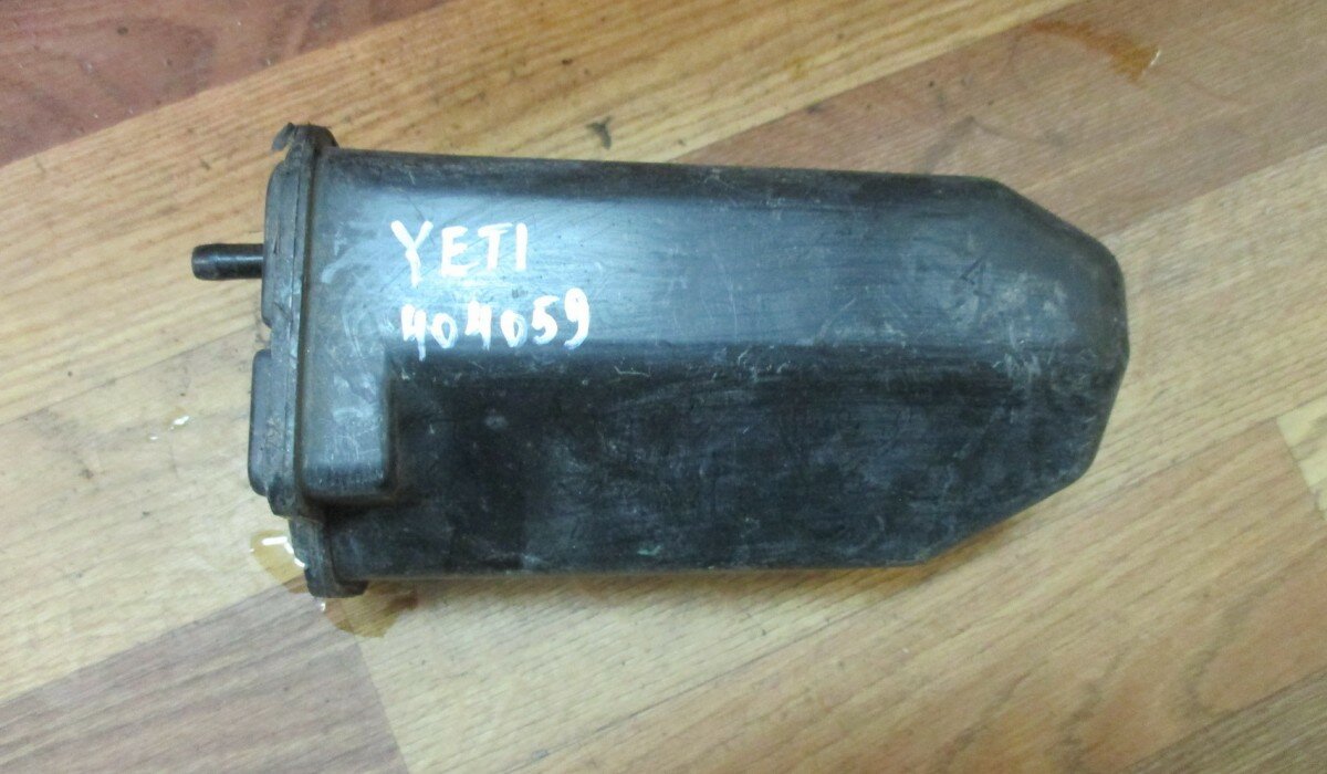 Абсорбер (фильтр угольный) Yeti Skoda 1K0201801E