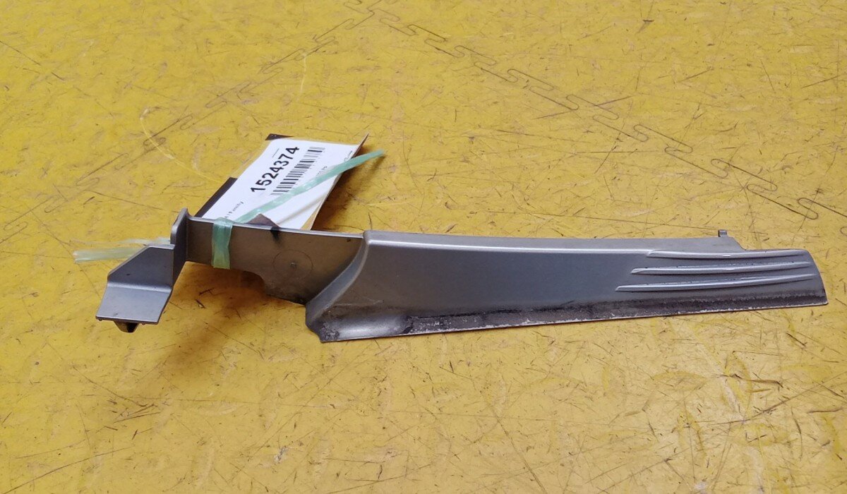 Накладка крыла Astra H / Family Opel 13272625