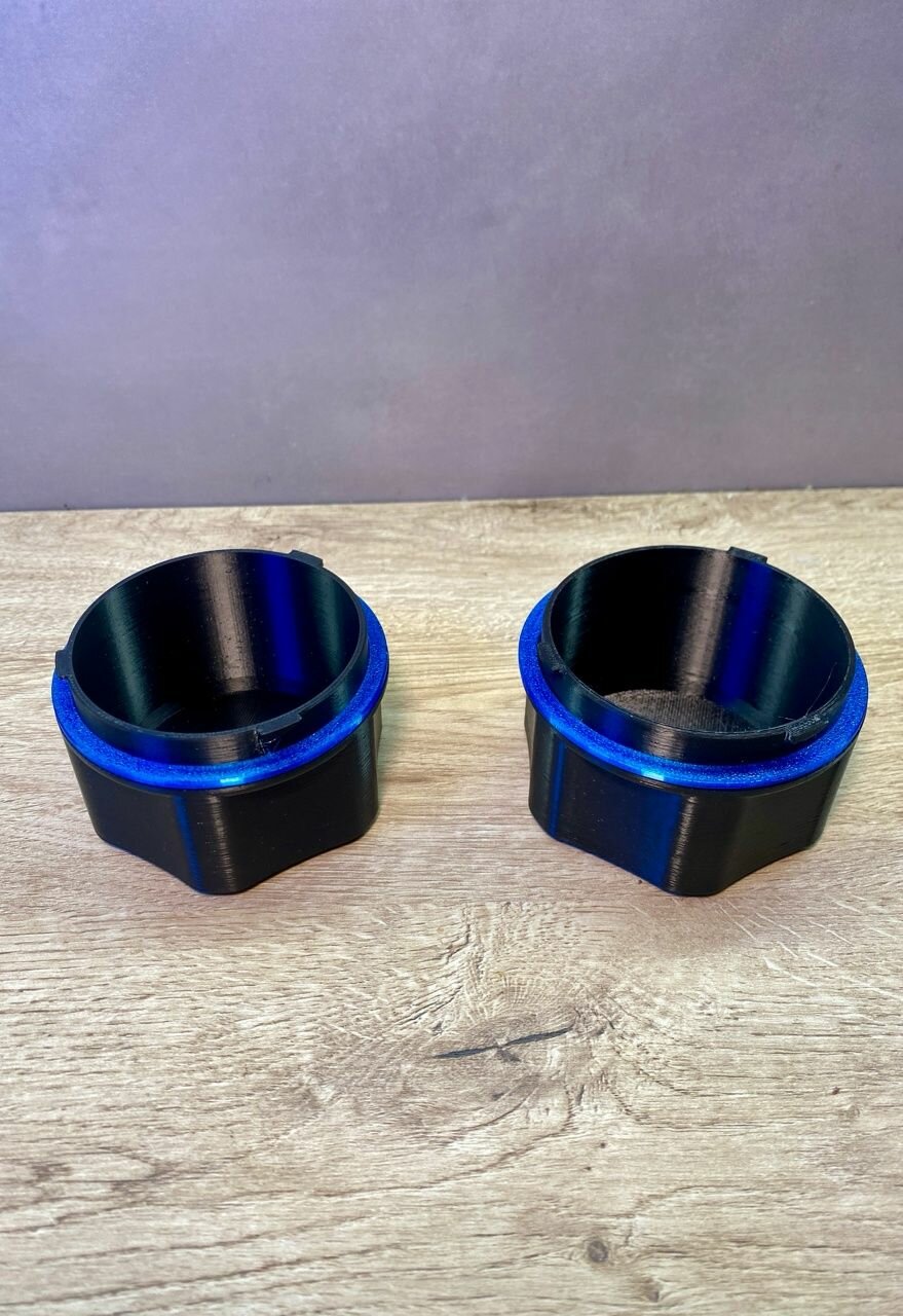 Увеличенные крышки фары LADA VESTA, X-RAY С уплотнителем (OEM:8450104583)