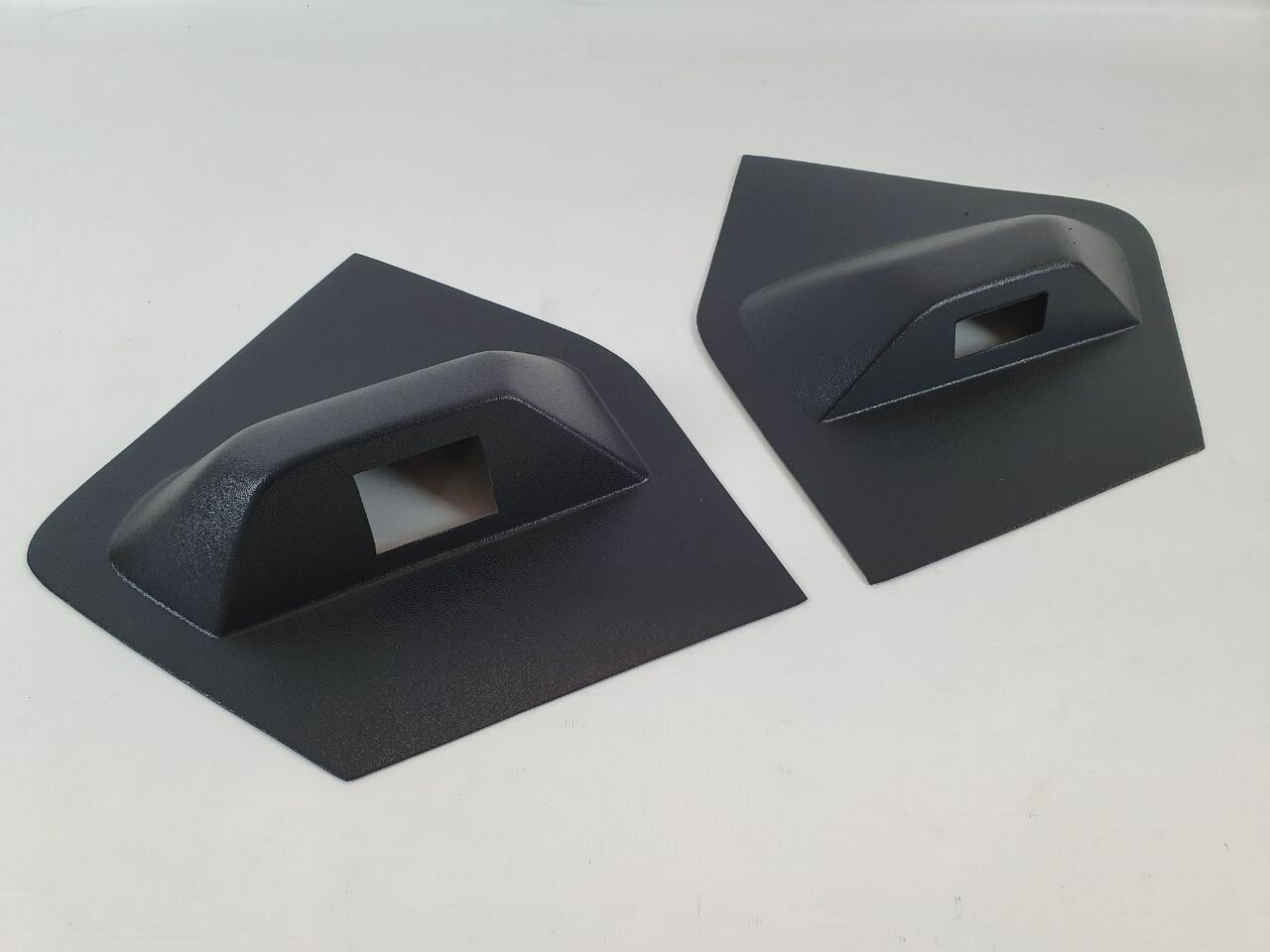 Вставки в дверные карты 2121 под кнопки