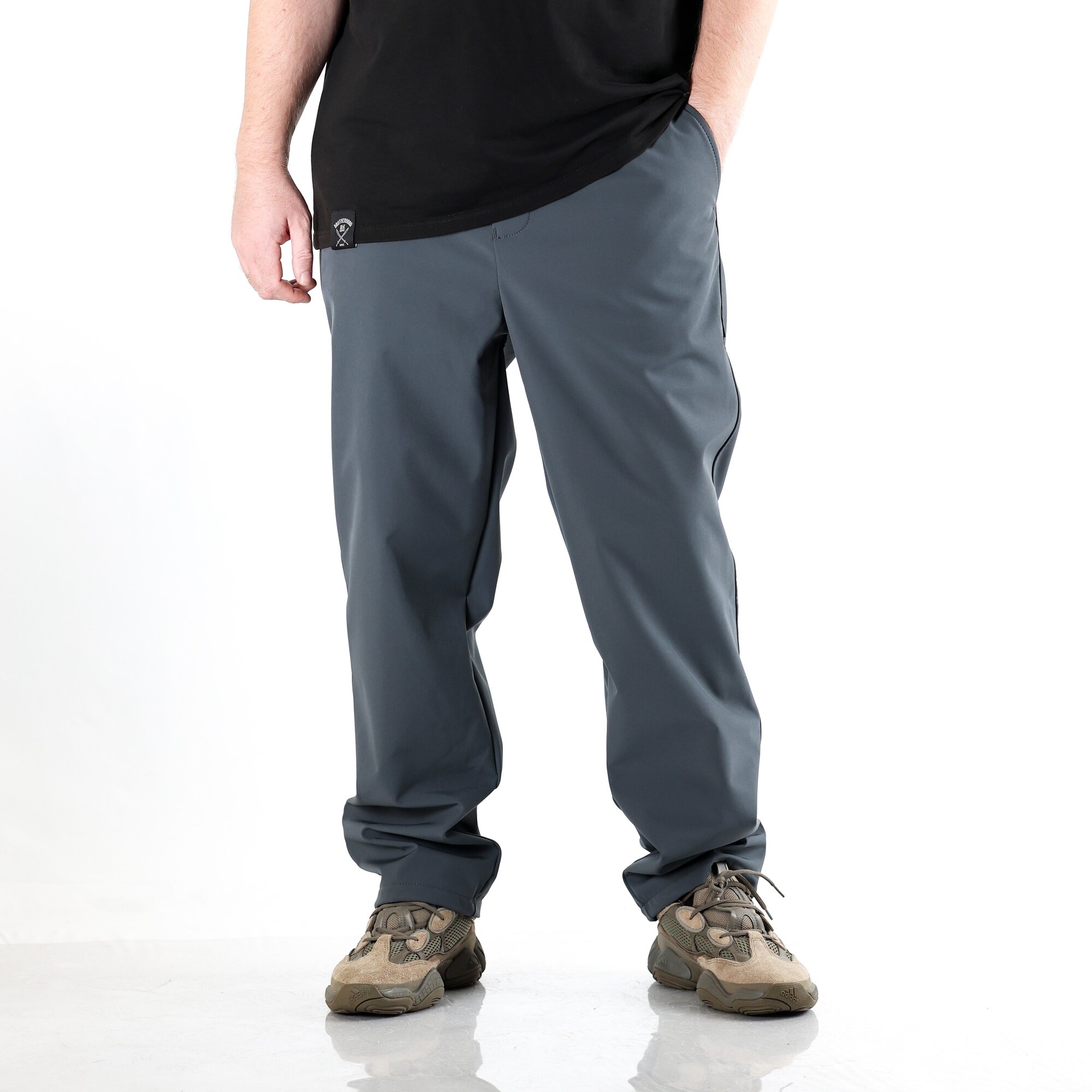 Брюки спортивные