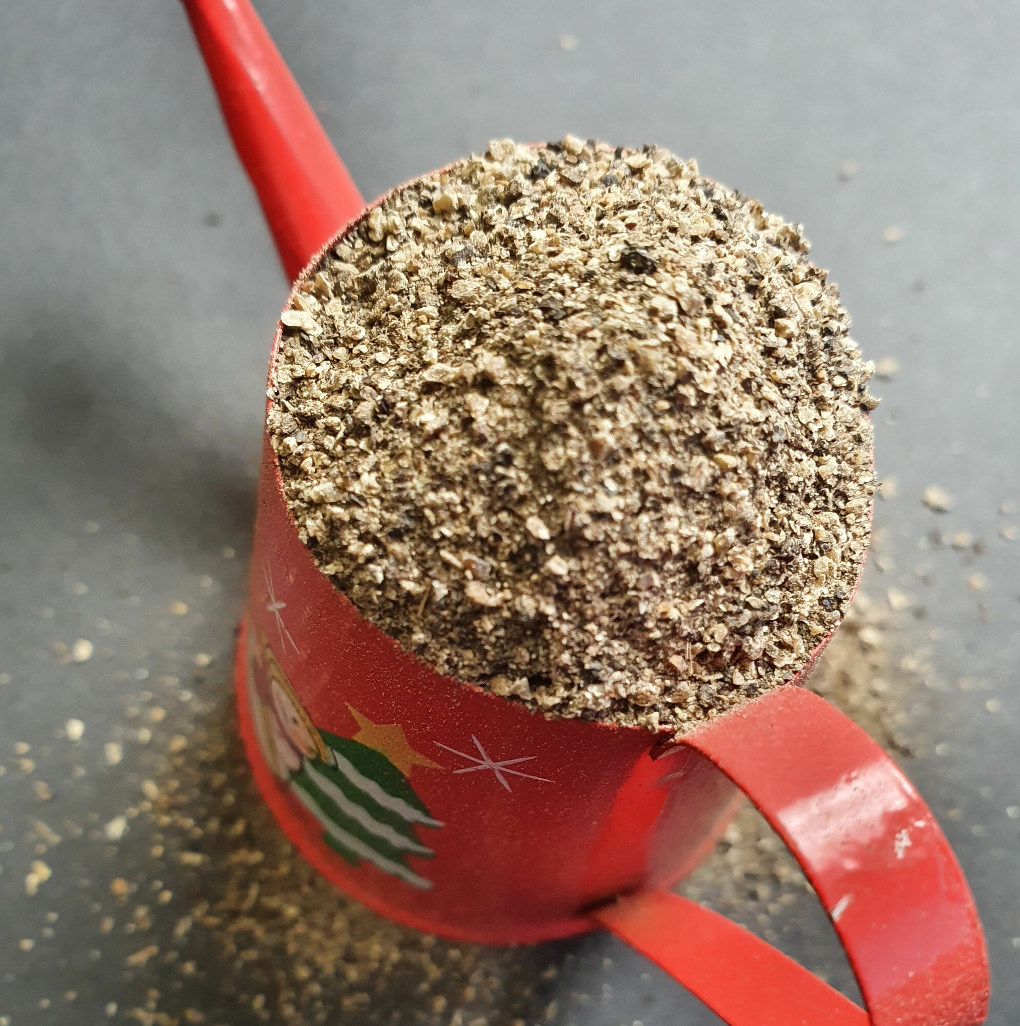 Перец черный KINGSPICE, дробленый горошек, высший сорт, 120гр