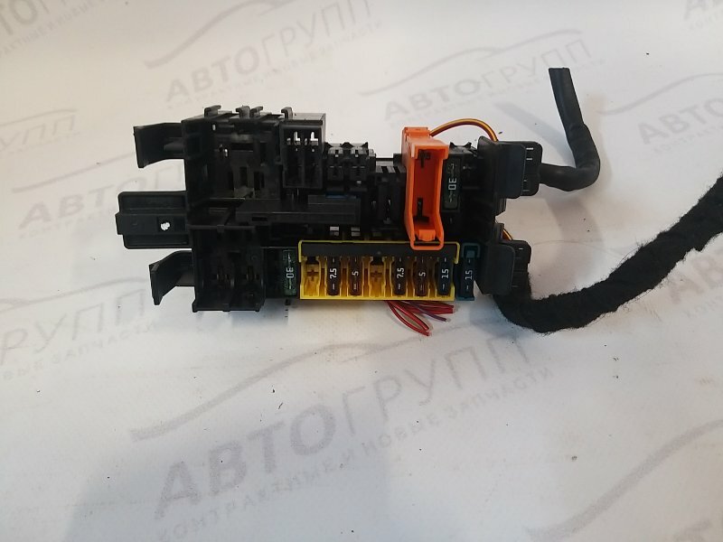 блок предохранителей Перед. MB CLS 350D C257 W257 a2059067200