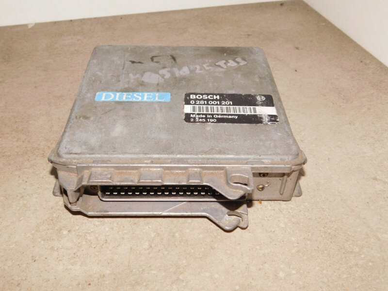Блок управления двигателем для BMW 5 E39 2.5 OEM 2245190