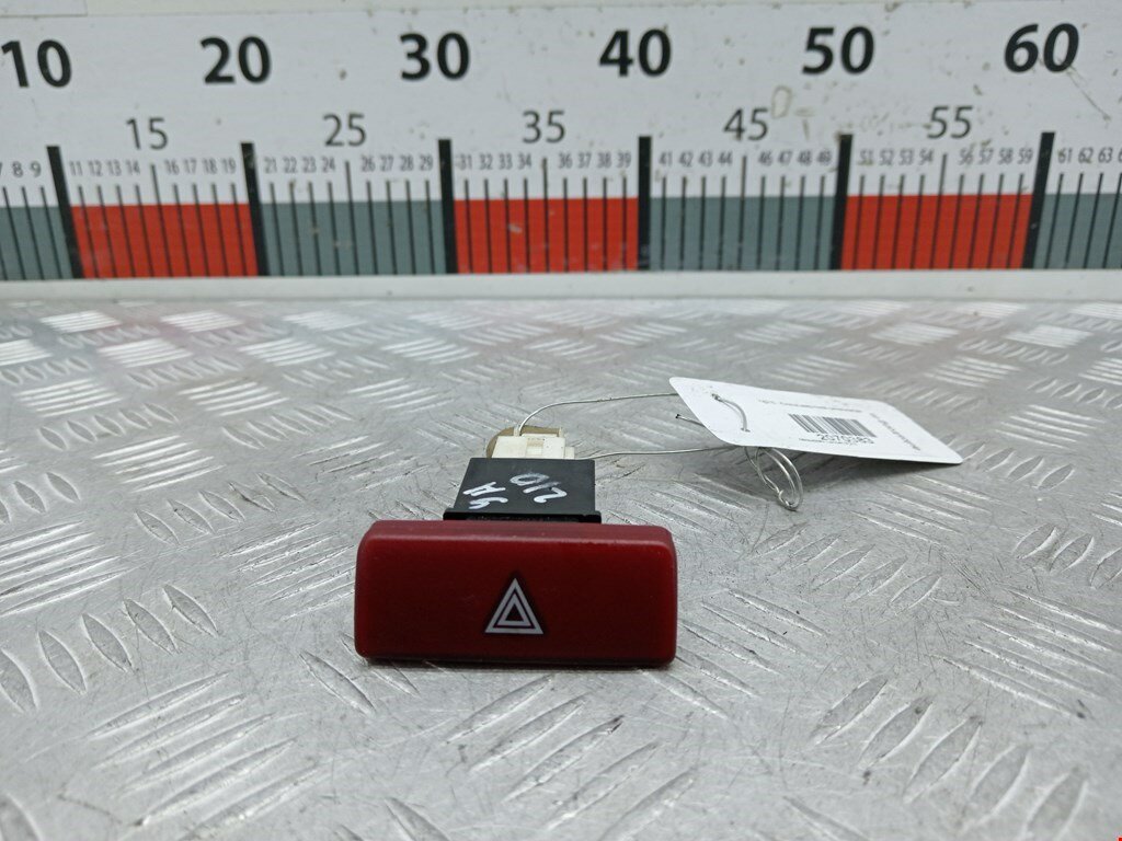 Кнопка аварийной сигнализации Mitsubishi Lancer 9 MR406456 арт. 2070383