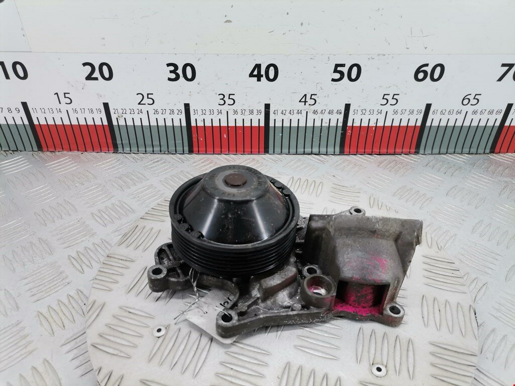 Насос водяной (помпа) BMW X1 (E84) 11518516204 арт. 1813891
