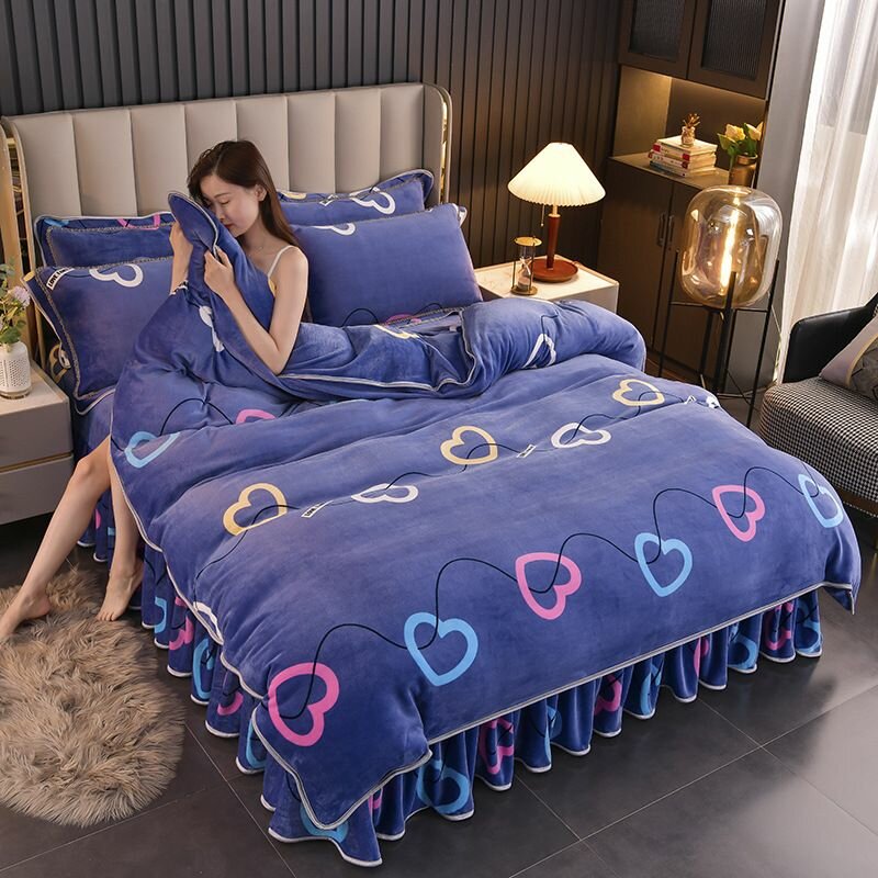 Комплект кровати из четырех предметов 2-х спальное 200х230 см, зимнее