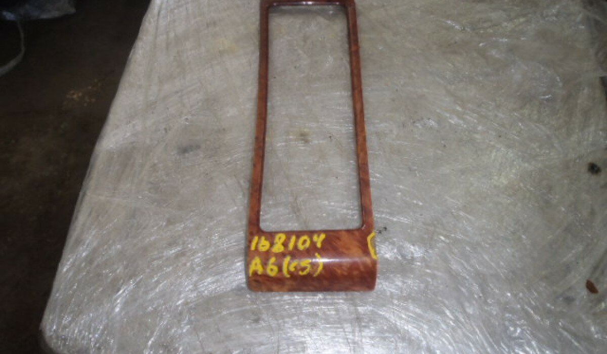 Накладка декоративная A6 (C5) Audi 4B0862383B