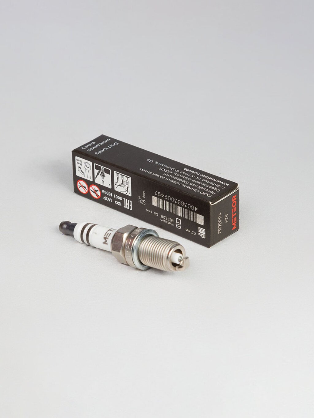 Свеча зажигания black line Pt FR7DPP+ METEOR SA 444