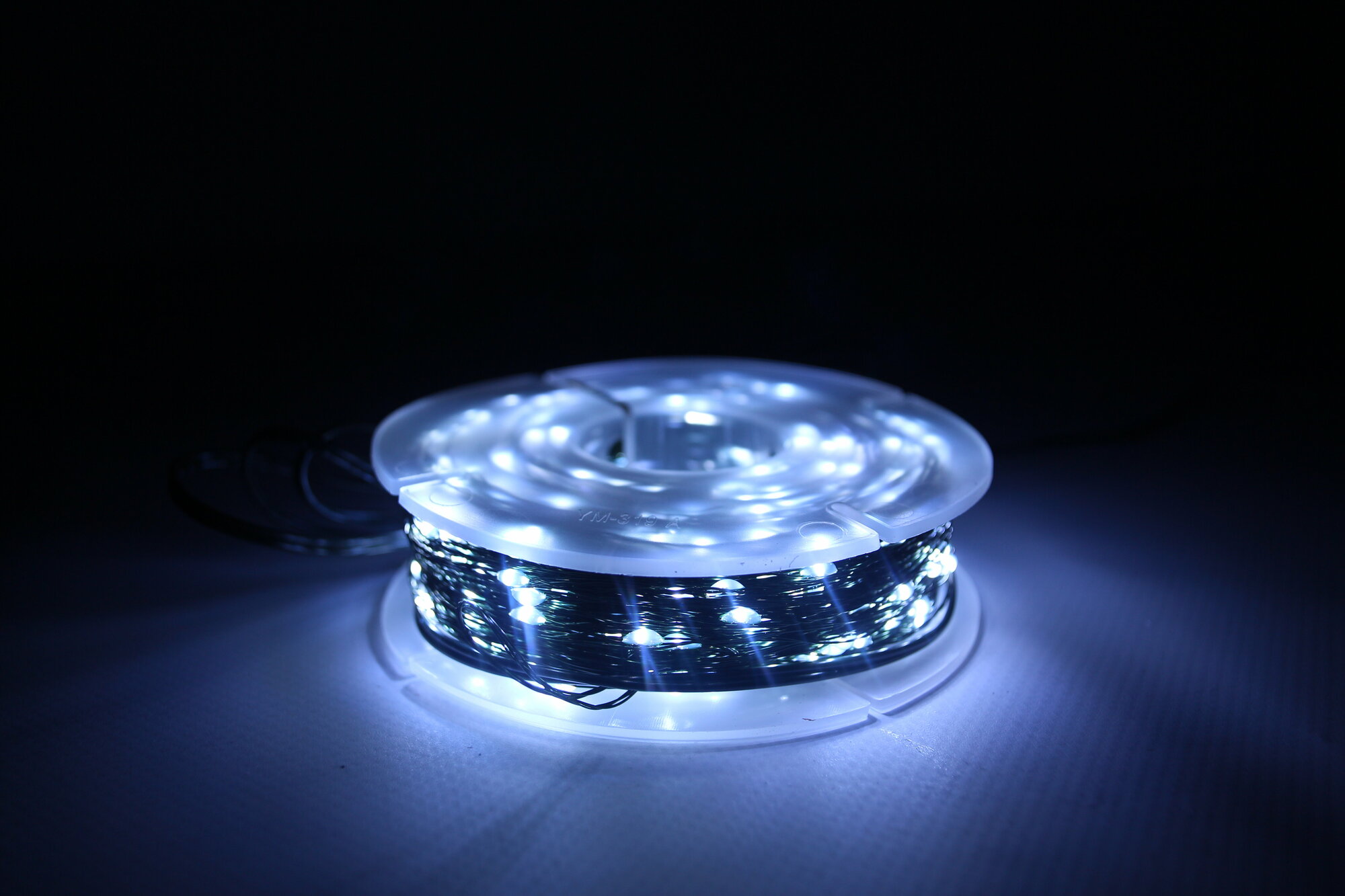 Новогодняя гирлянда светодиодная линейная, 500 LED, холодная белая, зеленый провод, катушка, 50 метров, с пультом