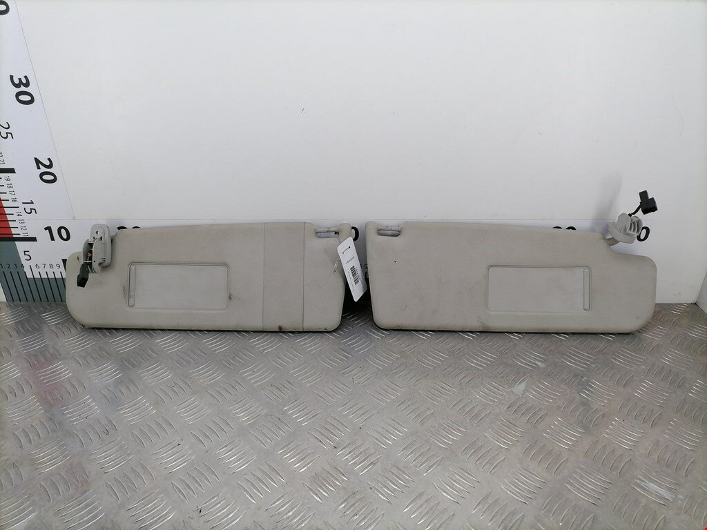 Козырек солнцезащитный Seat Toledo 3 5P0857552F арт. 2064781