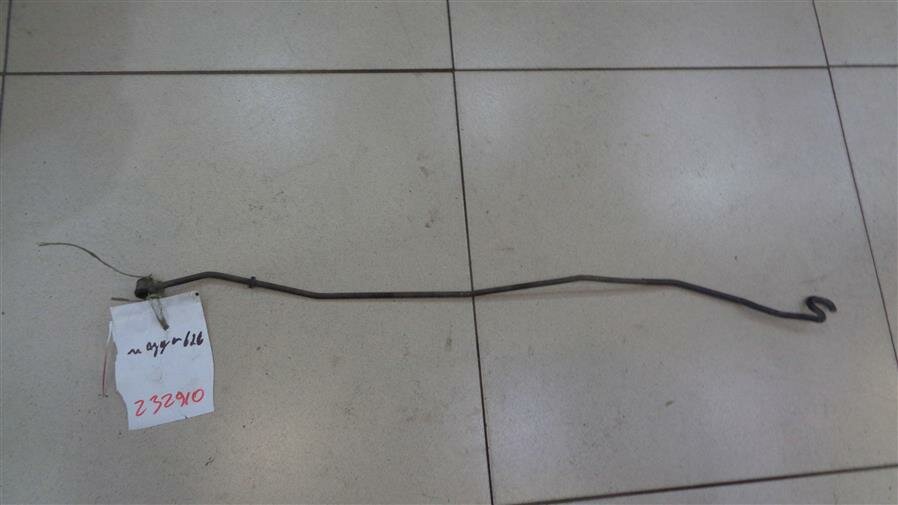 Держатель капота от Mazda 626 GE 1991-1997