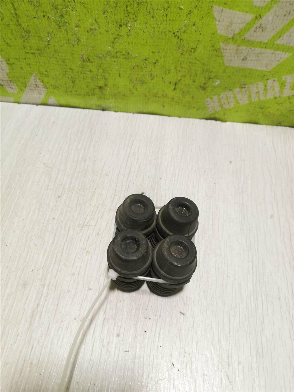 Держатель капота LADA VESTA 15-19