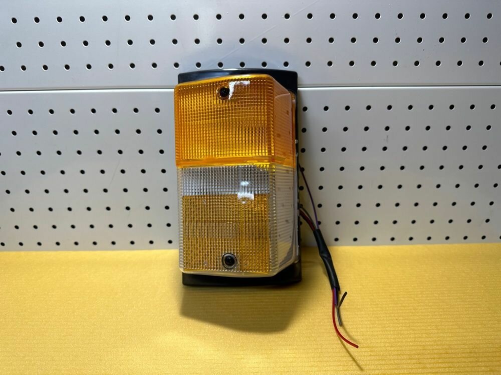 Указатель поворота правый Скания