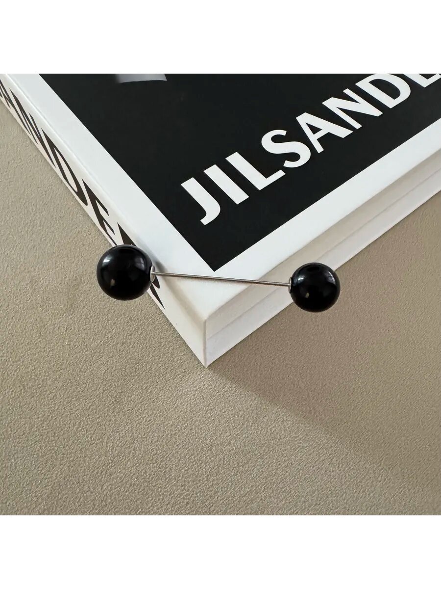 Брошь, искусственный камень