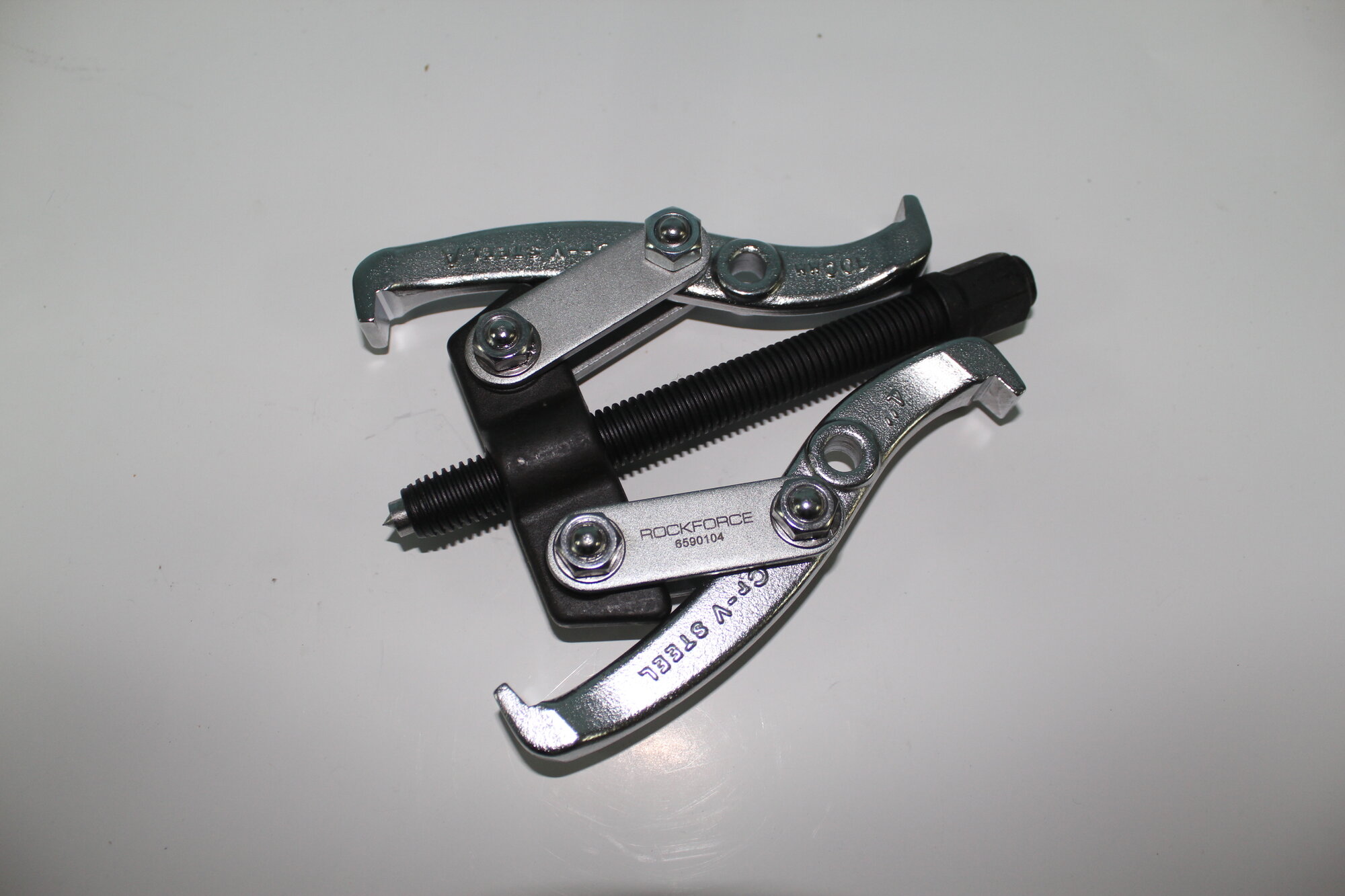 Съемник подшипников RockForce 6590104, рычажный, двухлапый, 100 мм