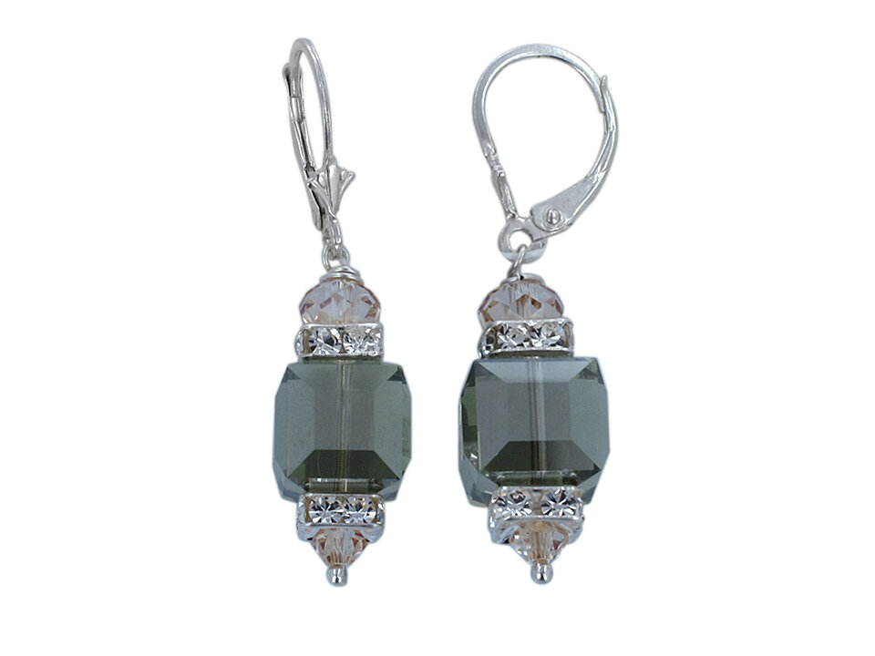 Серьги с подвесками, кристаллы Swarovski