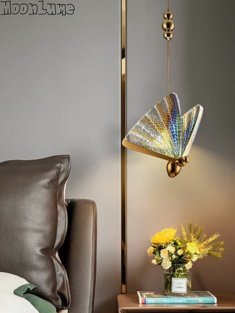 Легкая роскошная люстра в форме бабочки