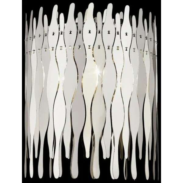 Бра Wertmark WE128.03.101 CELINA E14 3*40 Вт хром