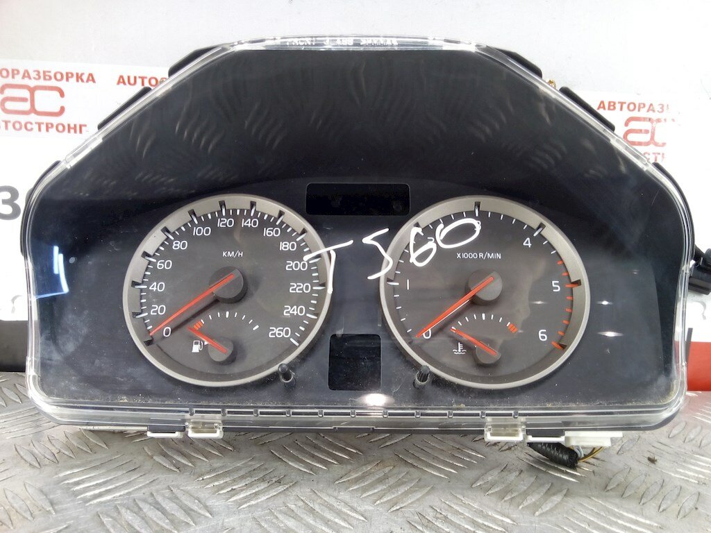 Панель приборная (щиток приборов) Volvo S40 2 8602879 арт. 578860