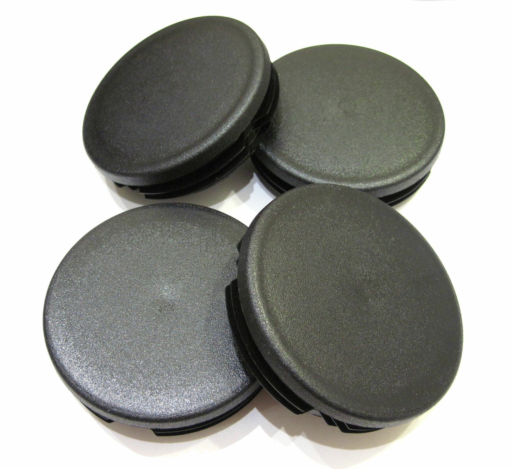 Заглушка для круглой трубы с внешним диаметром 89мм и диаметром отверстия 81-85.4мм, пластиковая, 4шт.