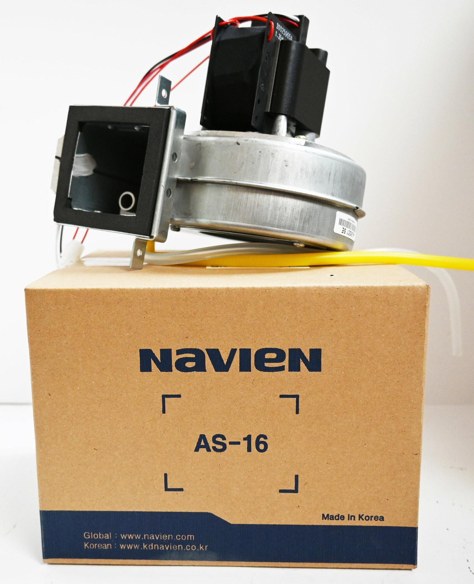 Вентилятор в сборе Navien: Deluxe, Smart Tok, Prime 30012680А