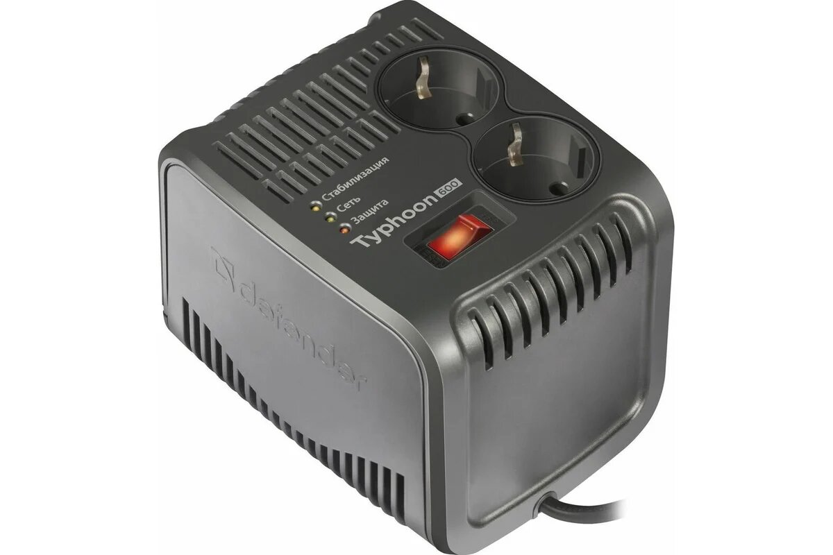 Стабилизатор напряжения DEFENDER (99032) AVR Typhoon 600, черный