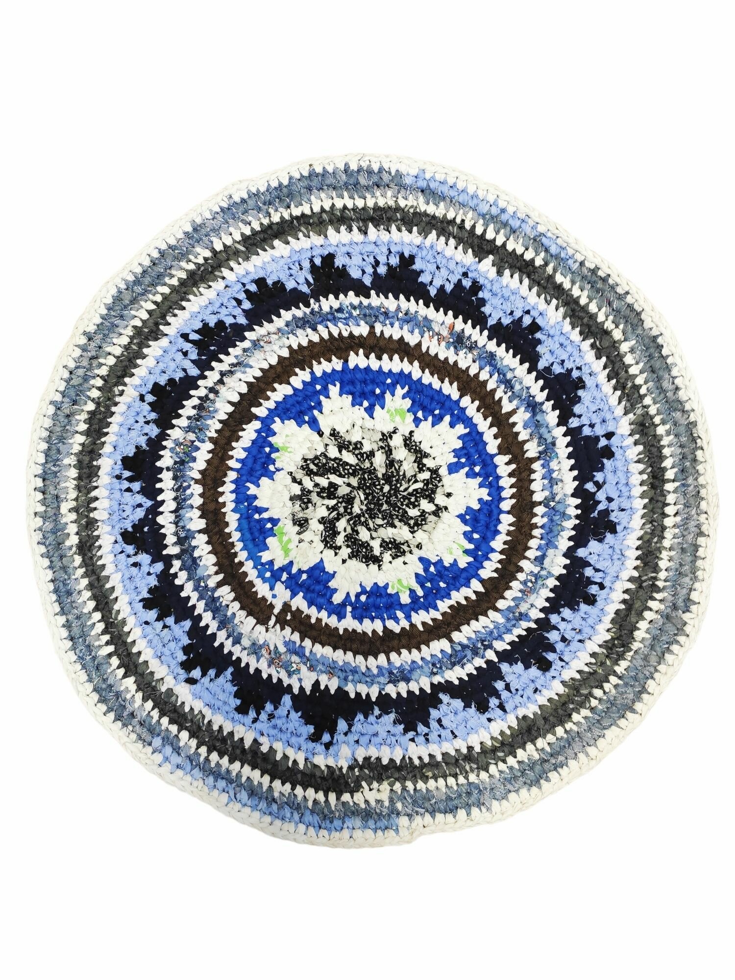 Коврик вязаный