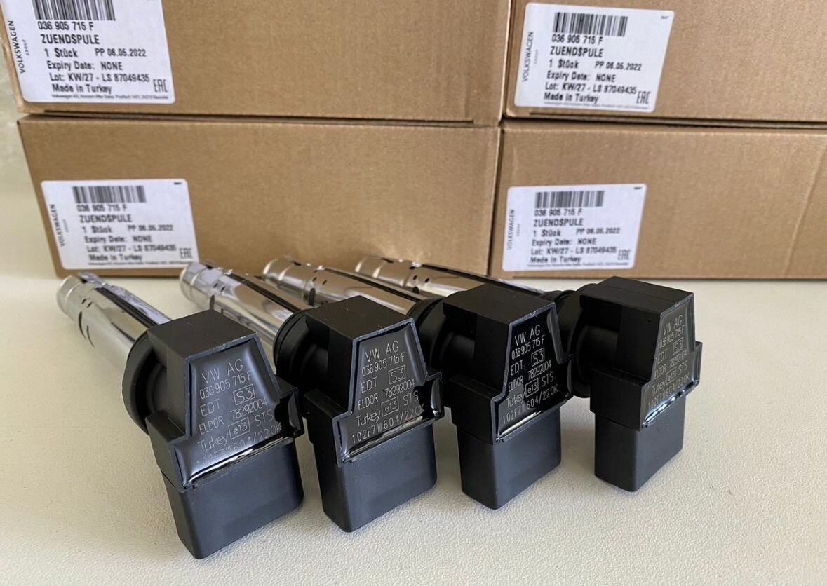 Катушка зажигания Volkswagen Passat 2012 036905715F