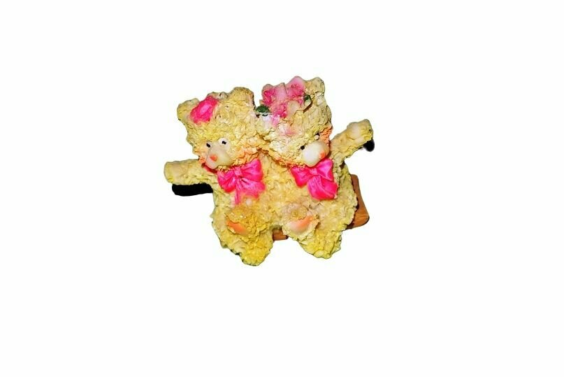 Статуэтка "Медведи" цв. желтый, 50х50 мм- 1 шт.