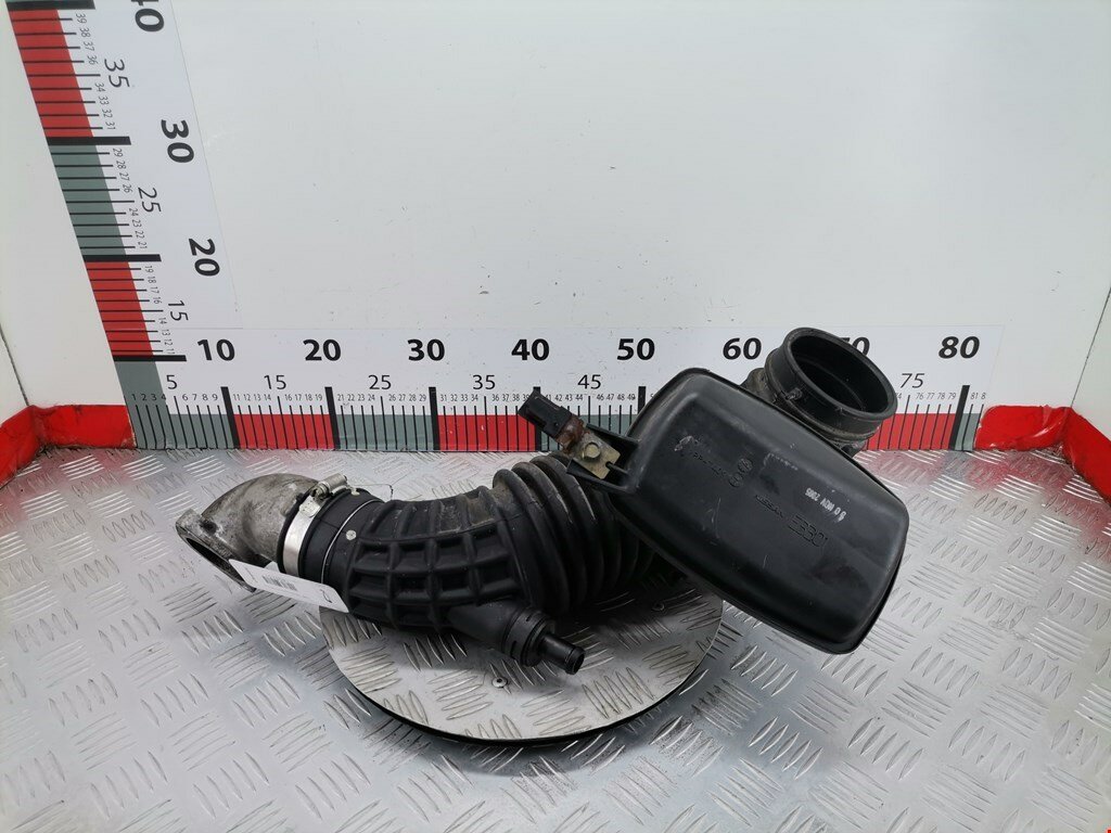 Патрубок воздушного фильтра (гофра инжектора) Nissan Navara (D40) 16576EB300 арт. 1805701