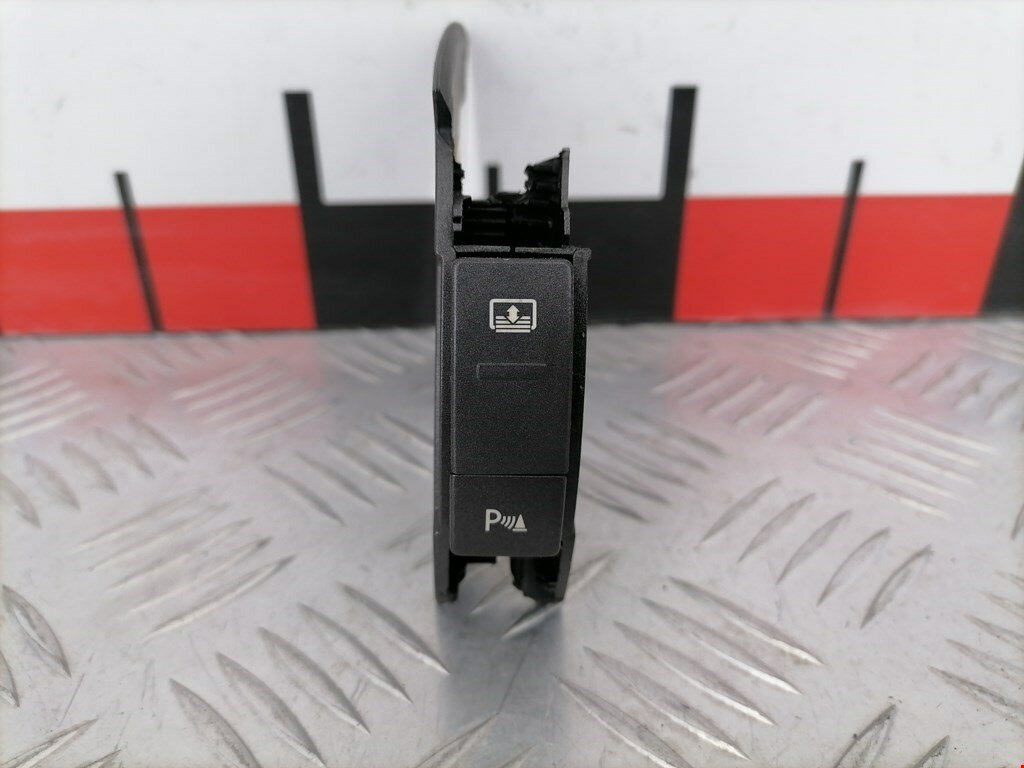 Кнопка парктроника Volkswagen Phaeton 3D1959672F арт. 1544251