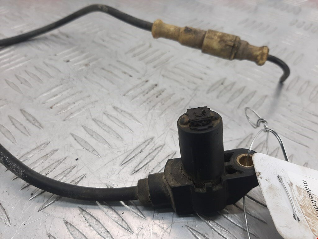 Датчик ABS передний Opel Tigra 1 90483637 арт. 1772655