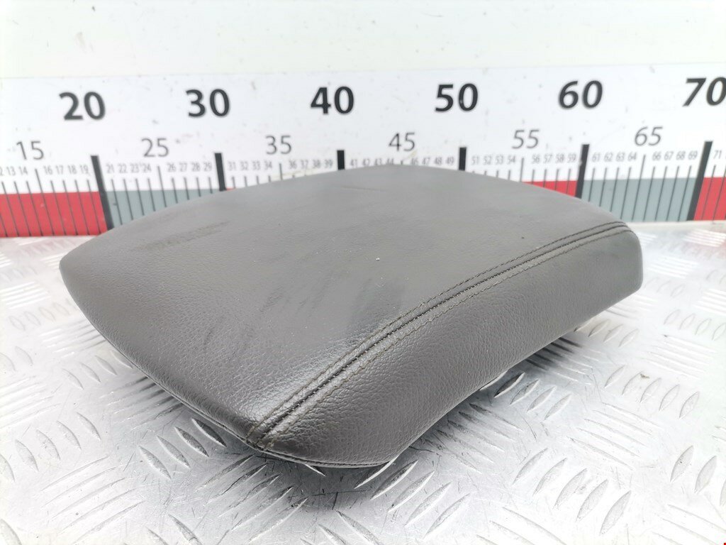 Подлокотник Nissan Pathfinder (R51) VP5NFX045G82 арт. 1839557