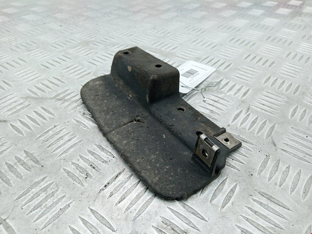 Брызговик задний Audi A6 C6 4F0853833A арт. 1845434
