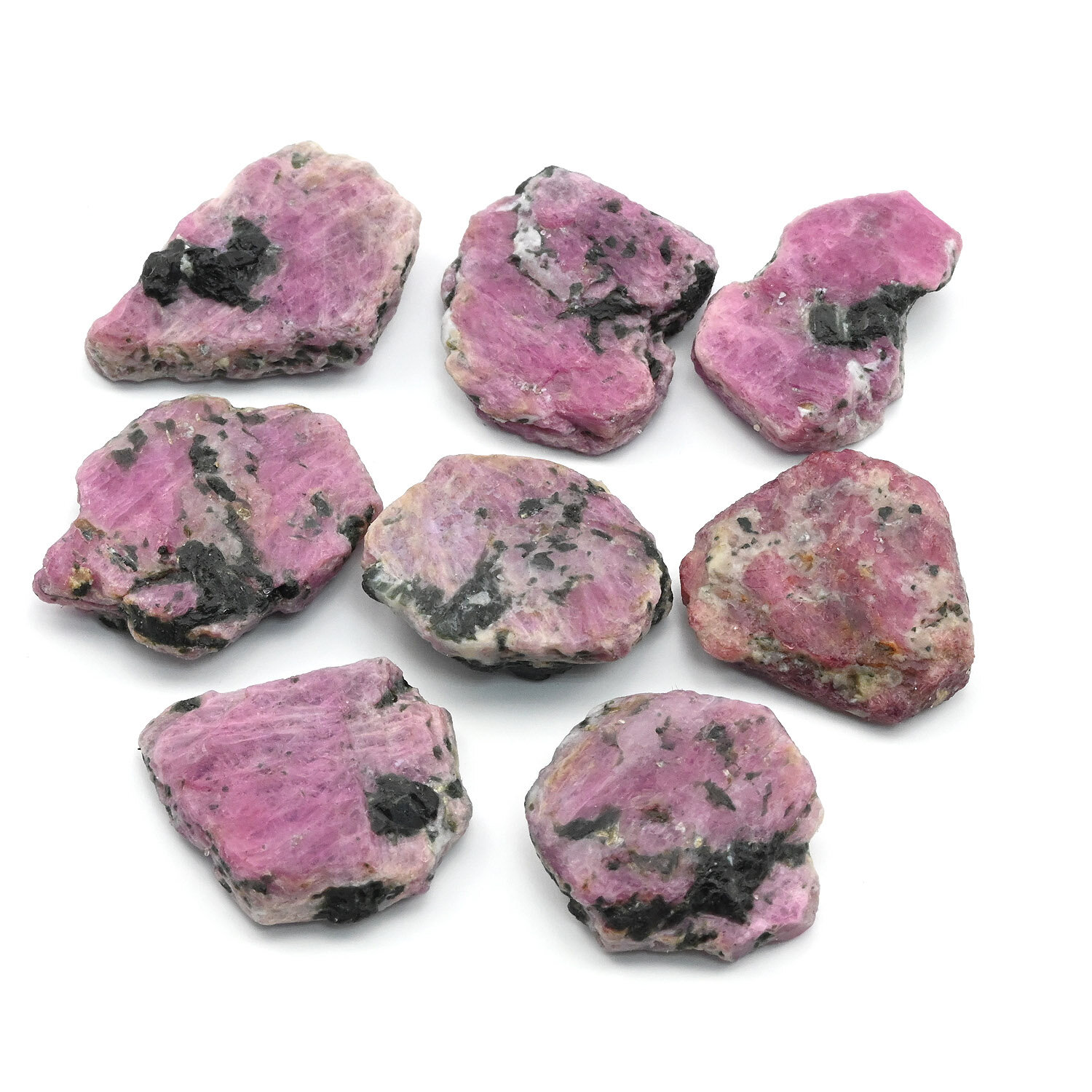 Минерал рубин 20*21*5мм, 6-6,99г 1шт .