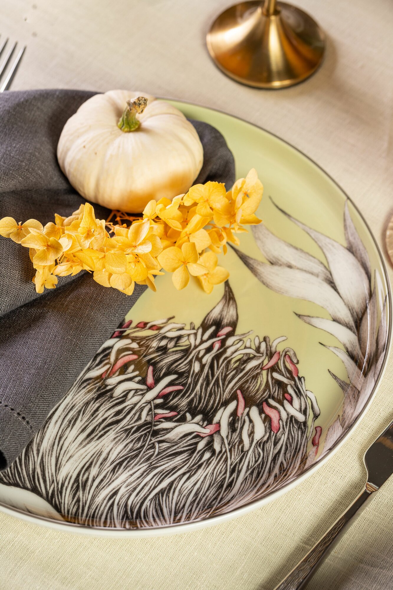 Тарелка обеденная Valerie Concept, фарфор, с бортиками, 26 см