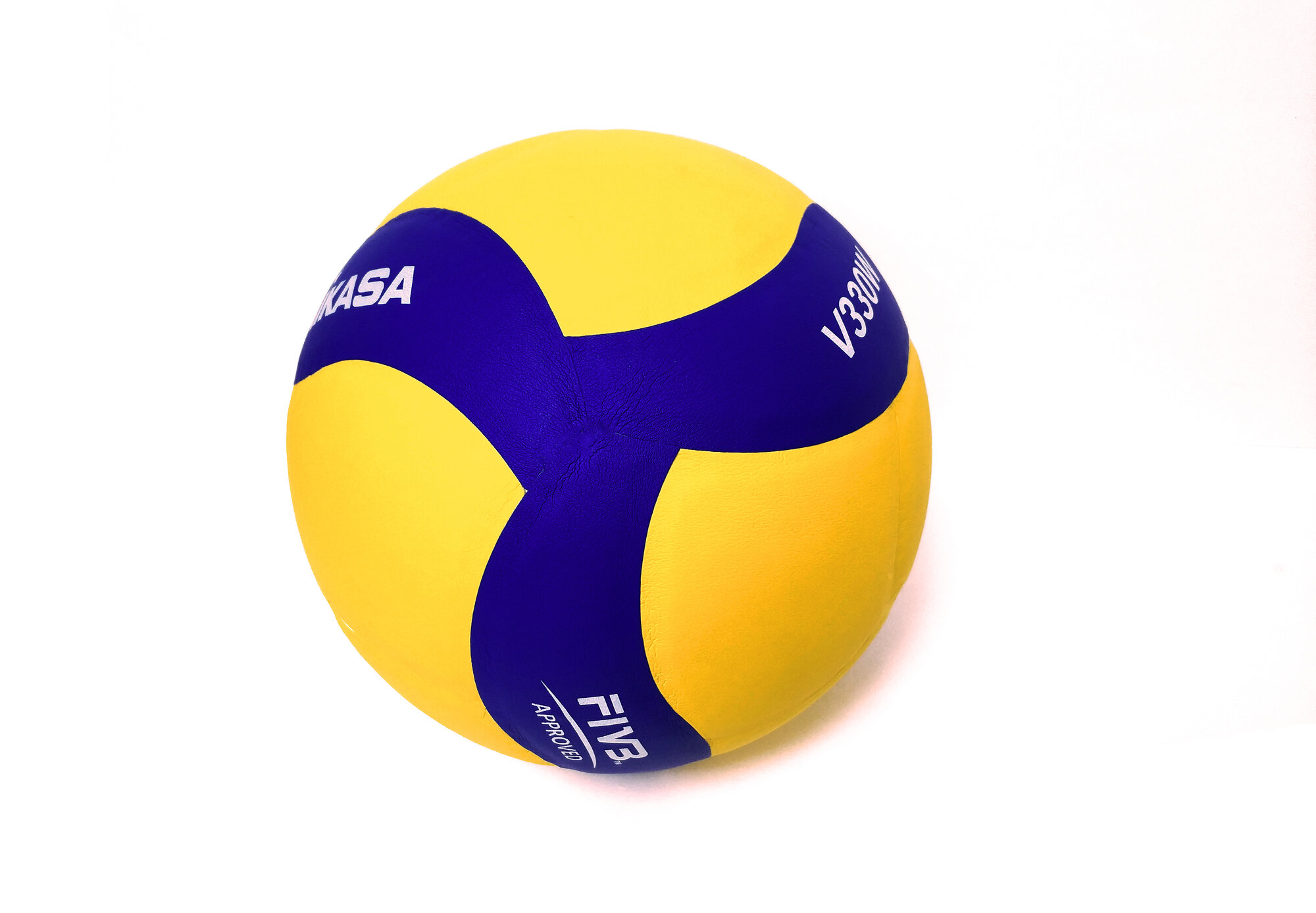 Мяч волейбольный MİKASA® V330W INFLATE 4,5LBS 0,3-0,325kgf/cm²