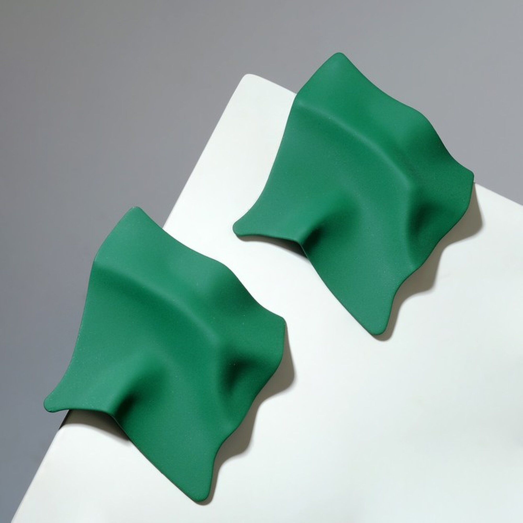 Серьги пусеты