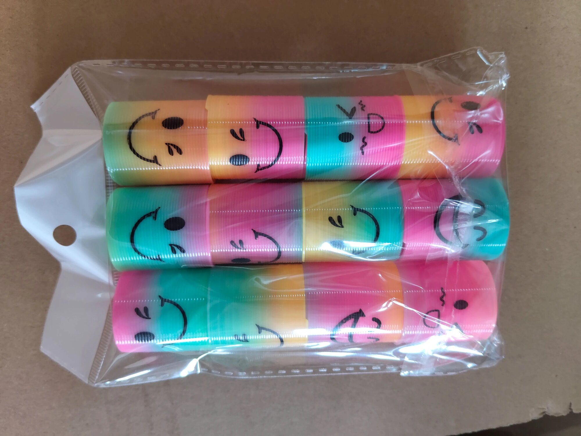 Радужные музыкальные пазлы из пластика