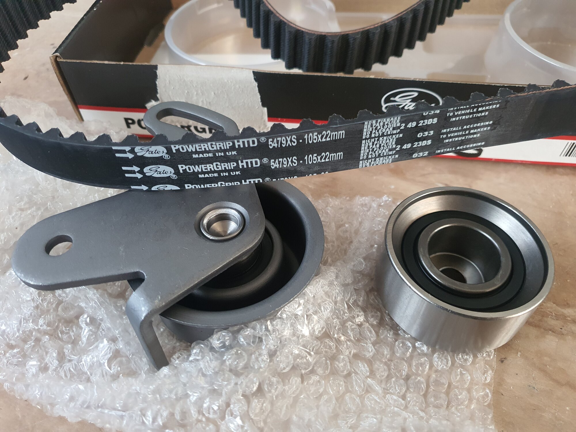 Набор Грм на Hyundai Accent Тагаз 16 Клапаный Ремень и 2 Ролика (Оригинал).