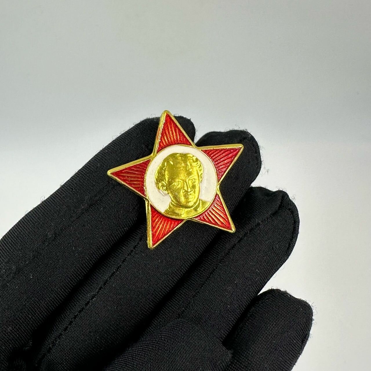 Значок Октябренок 1988 год СССР с Хранения!
