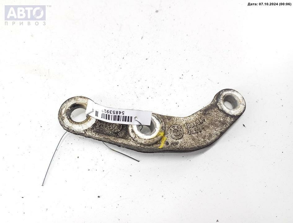 Кронштейн крепления BMW 5 E39 (1995-2003)